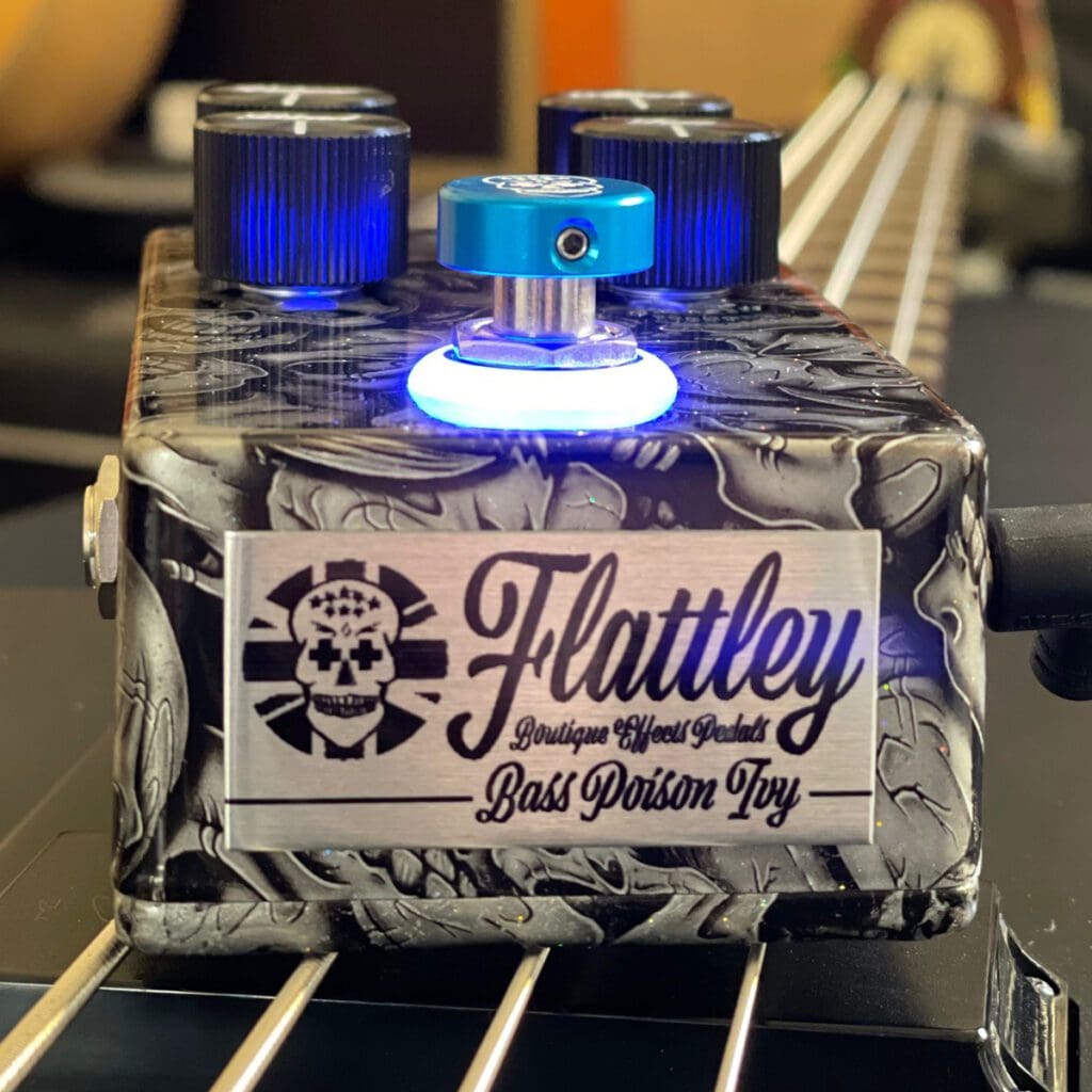 Bass Poison Ivy (Bass Fuzz) - Flattley Guitar Pedals